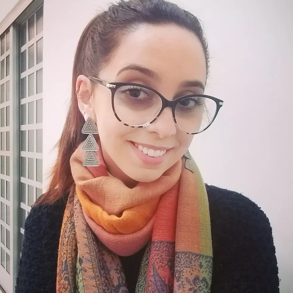 Terapia online com psicologa Isabela Domingos | Psitto