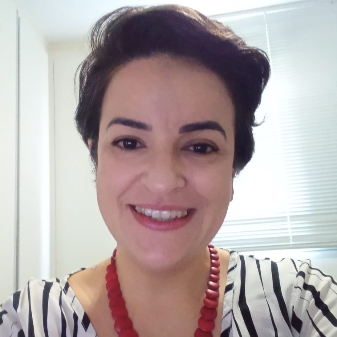 Terapia online com psicologa Aline Martins | Psitto